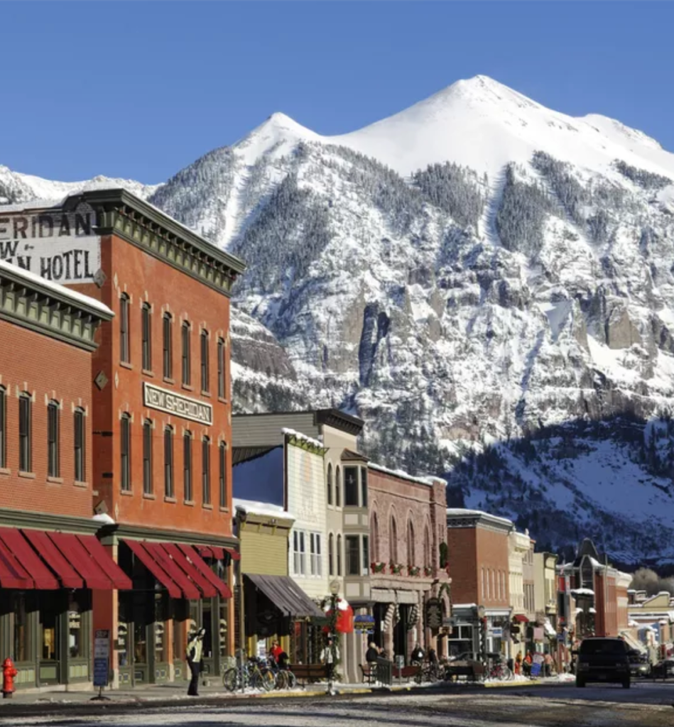 Telluride | Free couples guide to mountain romance with Love Destinations